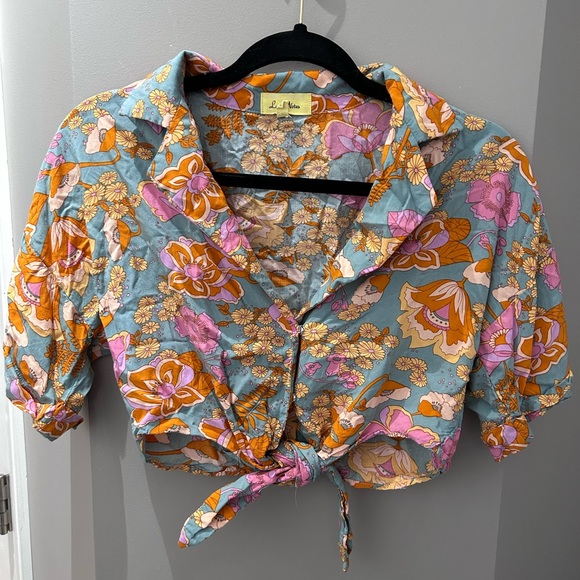 Love Notes | Tops | Love Notes Multicolor Floral Tie Front Crop Topsm ...